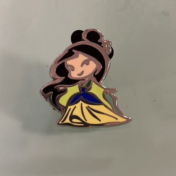 Disney | Accessories | Disney Mulan Pin | Poshmark